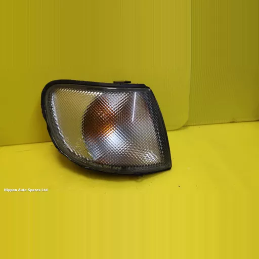 Nissan Pulsar R Sidelight/daytime Running Light (drl) 1993 Mk1 62482