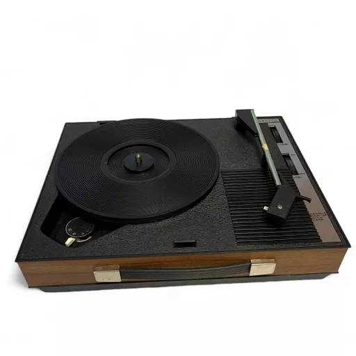 Vintage 1970s Fidelity Portable Vinyl Record Player | Starbeck Education