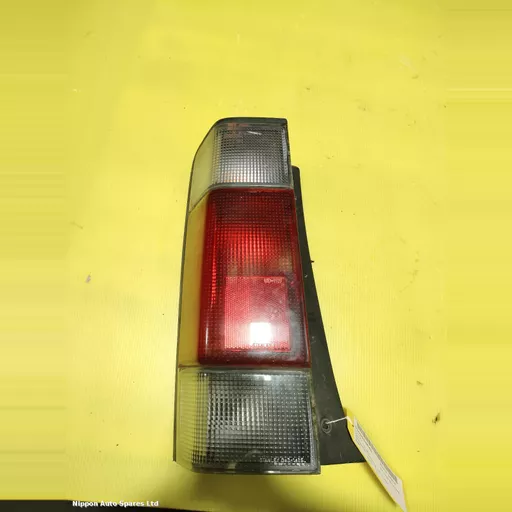 Mazda Bongo L Taillight 1998 Mk2 Pre Face Lift Clear : 63546