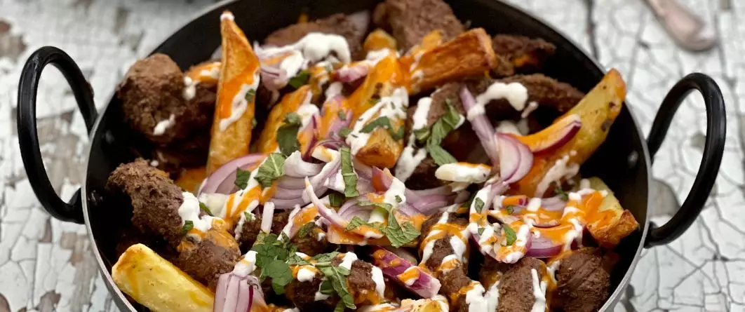 Lamb Kebab with Loaded Fries | Recipes | Tower Housewares
