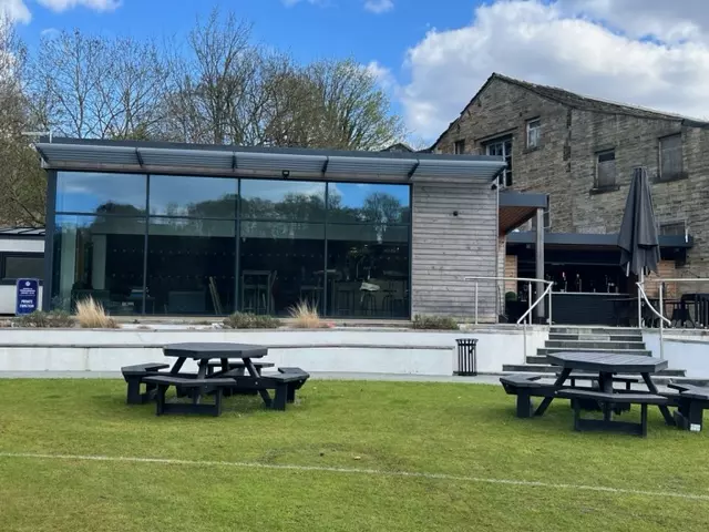 Yorkshire CCC Choose Thongsbridge To Launch T20 Kit | Huddersfield ...